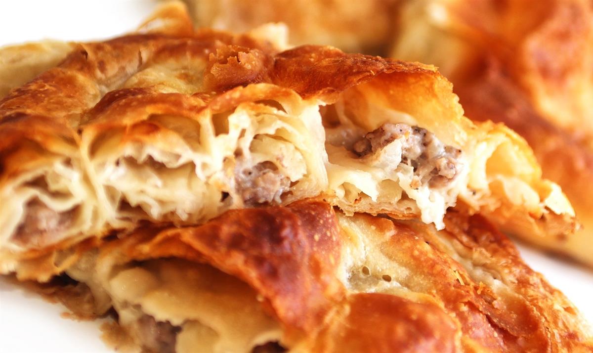 Motani burek s mesom | Index Recepti