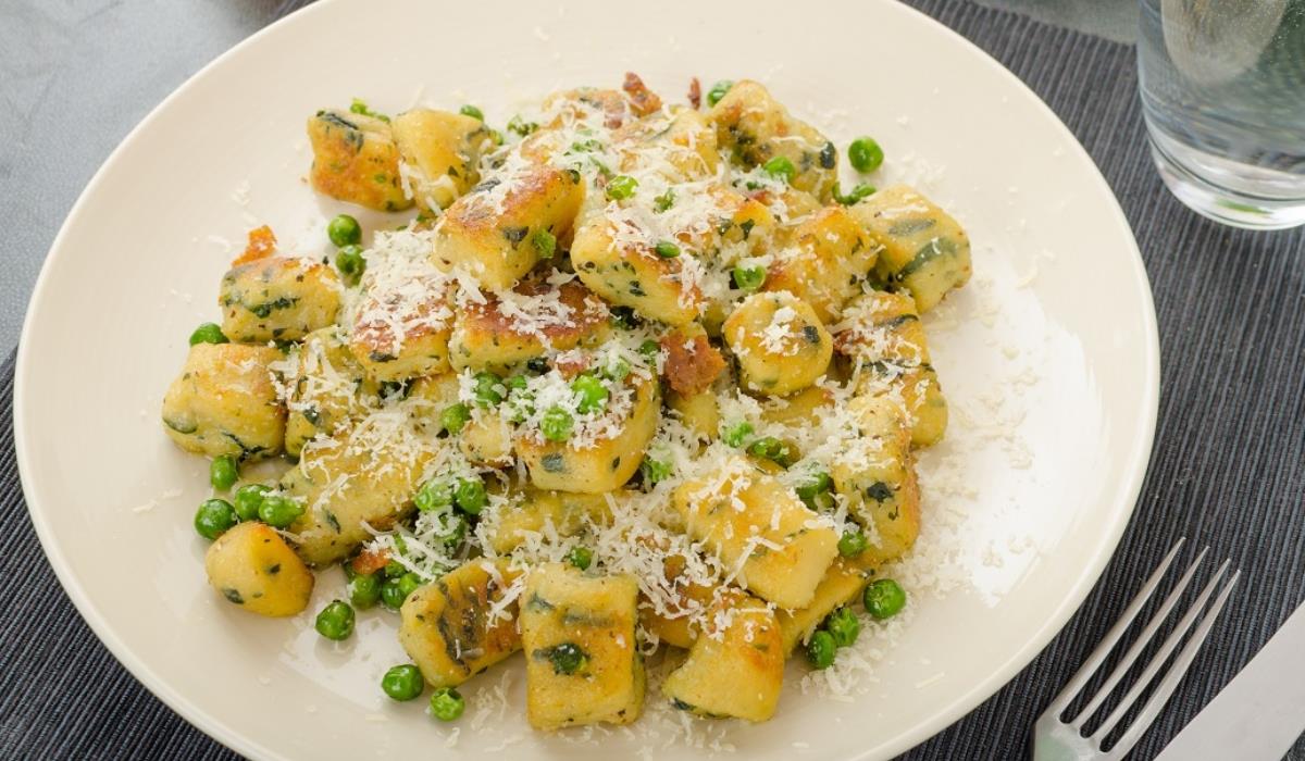 Njoki s graškom i parmezanom | Index Recepti