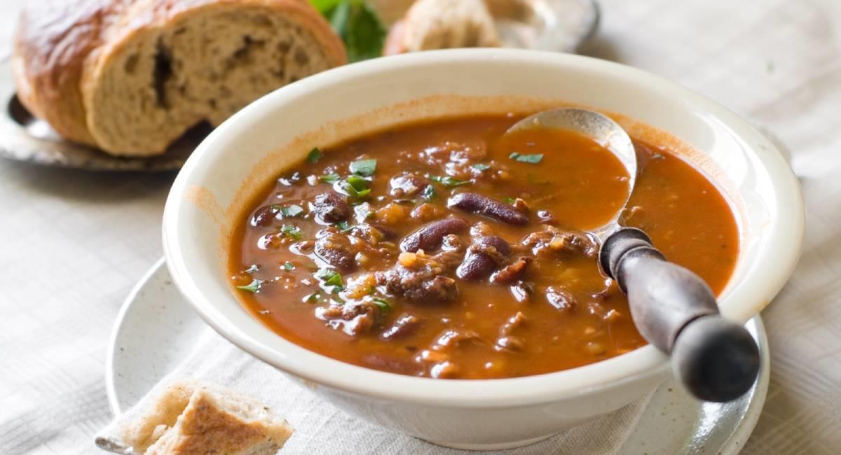 Rustikalni gulaš od sipe | Index Recepti