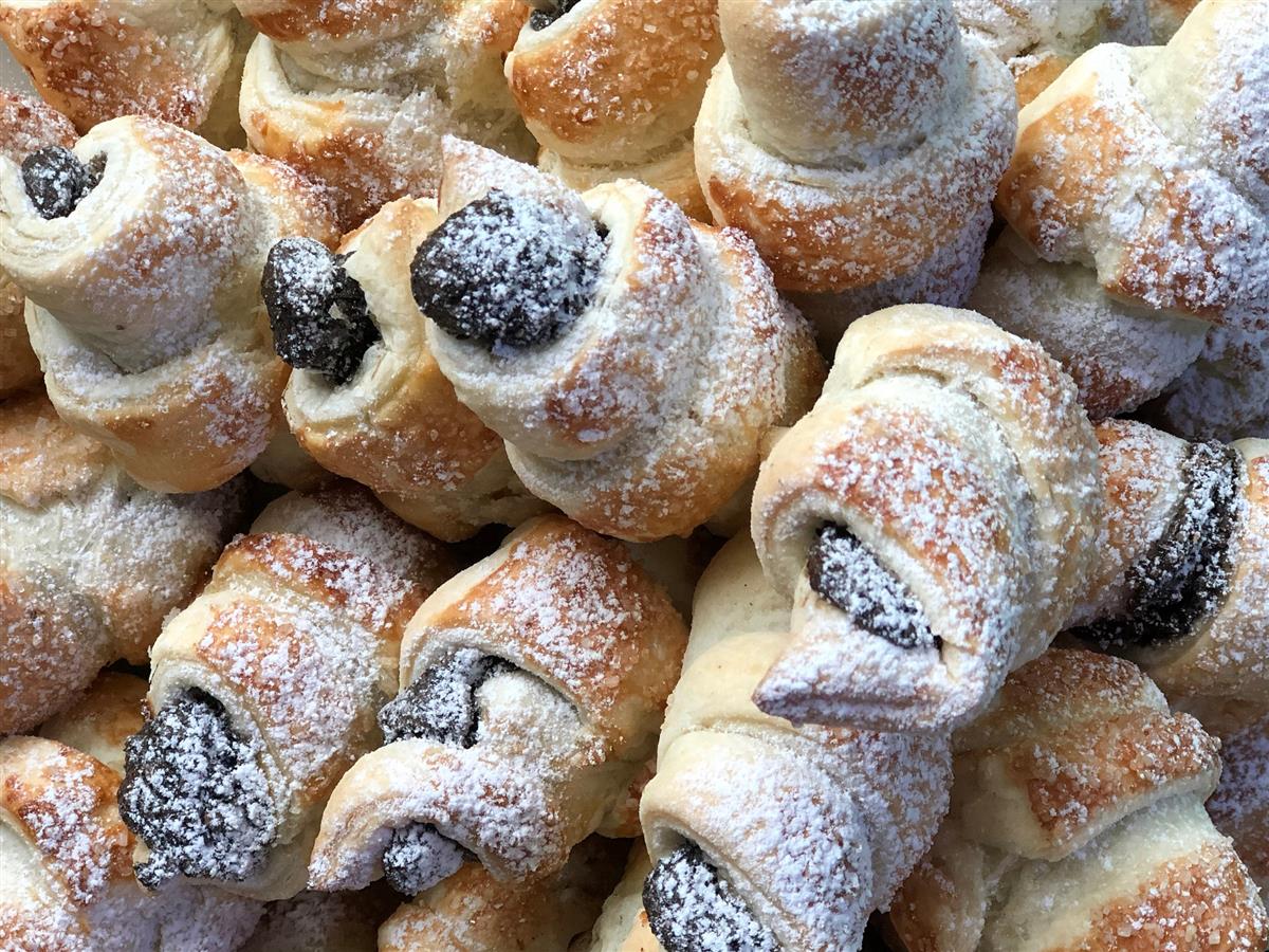 Slatke kiflice od sira bez kvasca | Index Recepti