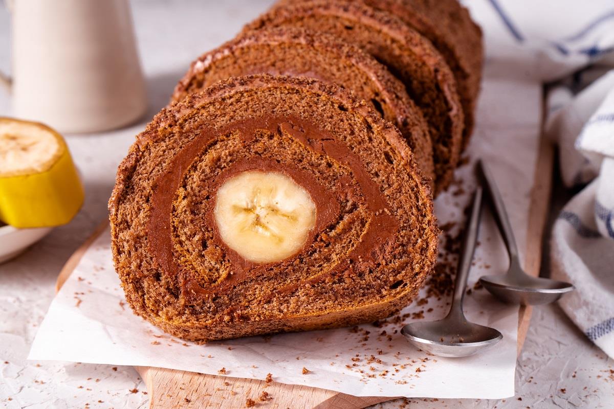 Čokoladna rolada s bananama | Index Recepti